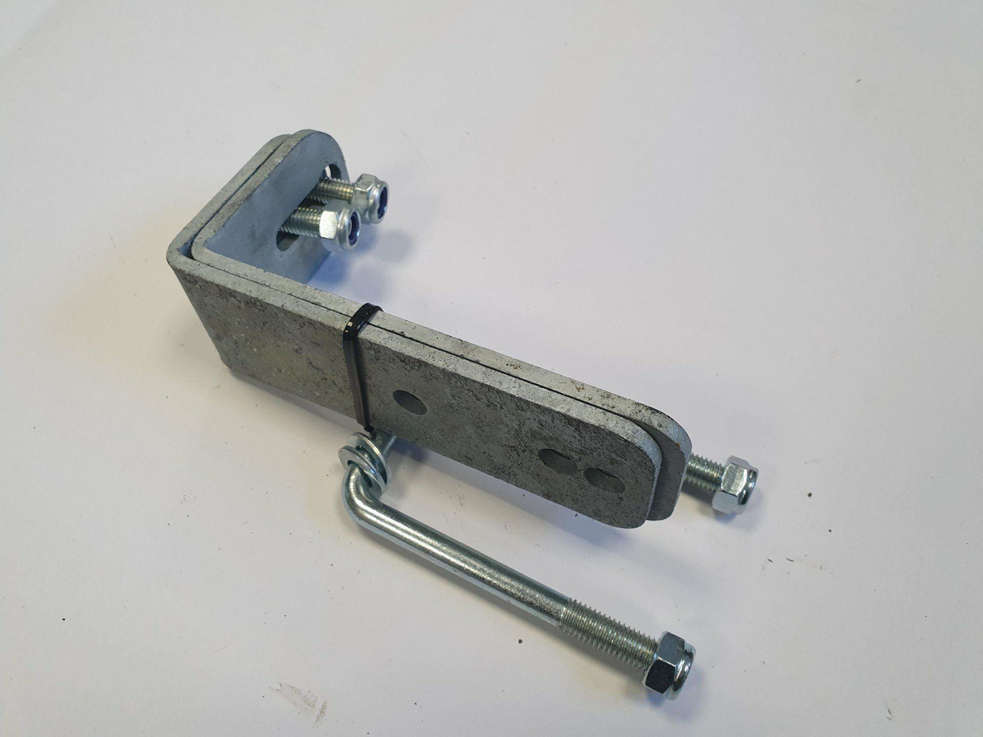 Spare Wheel Bracket – Offline Rapide